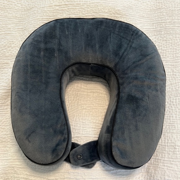 Other | Foam Neck Rest | Poshmark